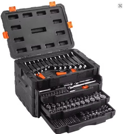 Vevor SucceBuy 450-Piece SAE & Metric Mechanics Tool & Socket Set - $67.00