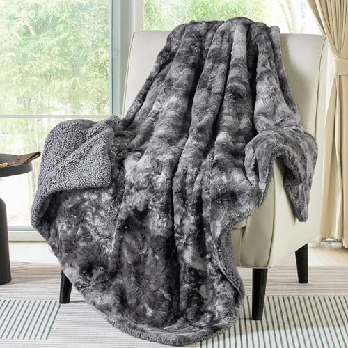 40% off YnM 15lbs Weighted Blanket 48x72 Inches